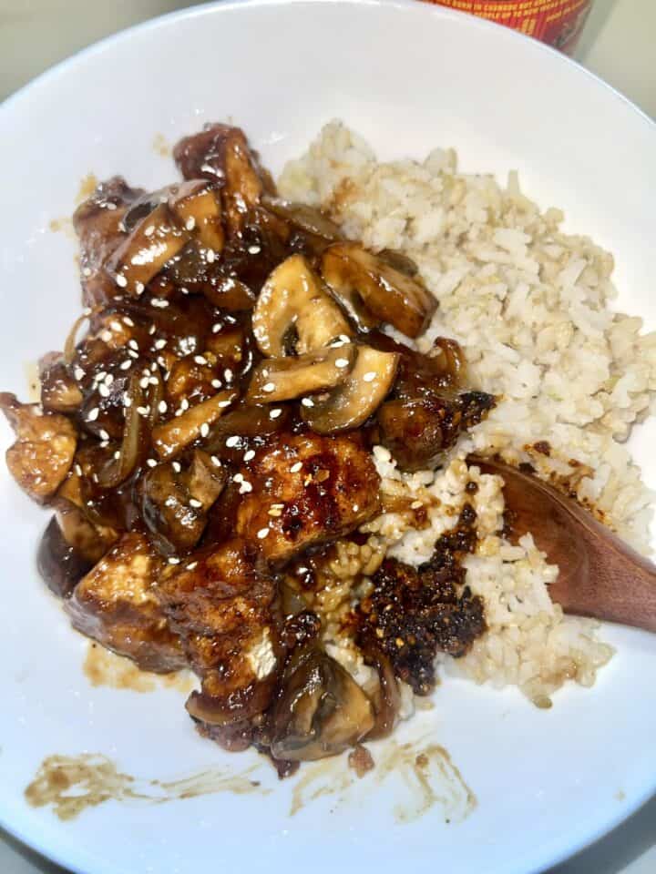 Easy Chinese Garlic Mushroom Tofu Stir-Fry (Vegan, 30-Minute Recipe ...