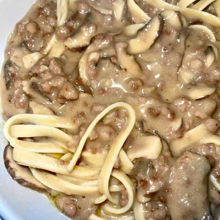 One-Pot Cooks Country Vegan Ground Beef Stroganoff Recipe - Make Pure ...