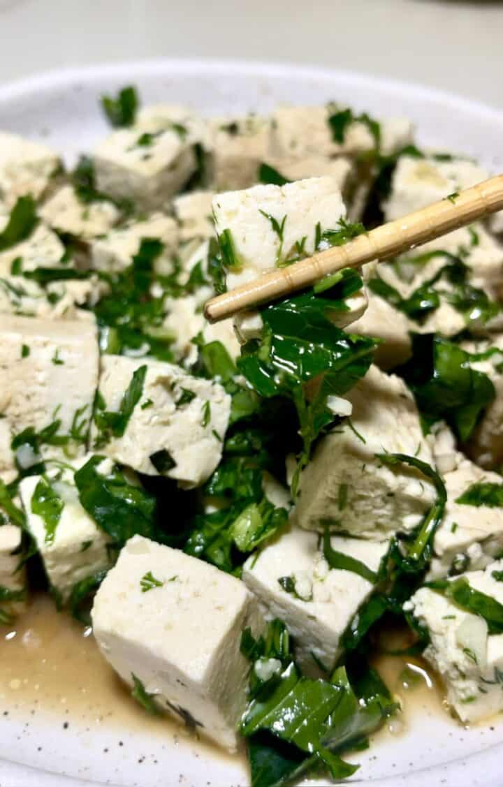 Easy Boiled Tofu With Garlic & Herbs Recipe (15-Minute Vegan Meal ...