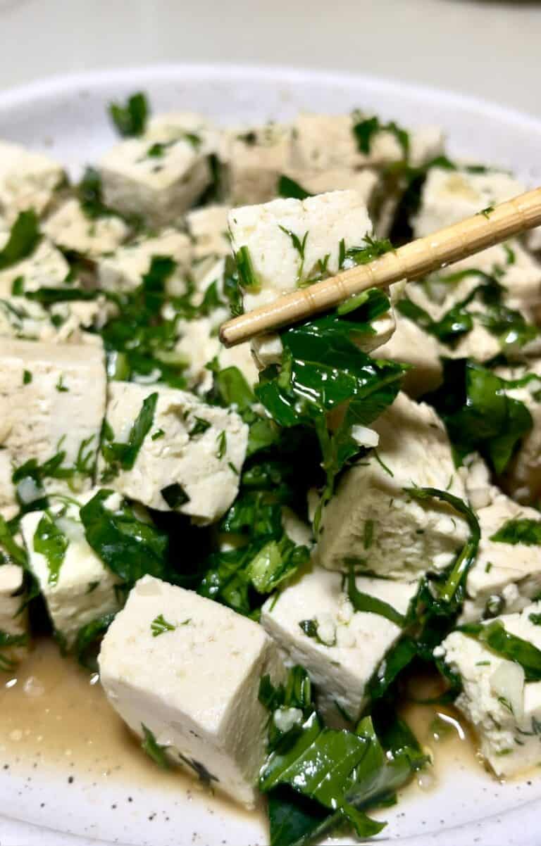 Easy Boiled Tofu With Garlic & Herbs Recipe (15-Minute Vegan Meal ...