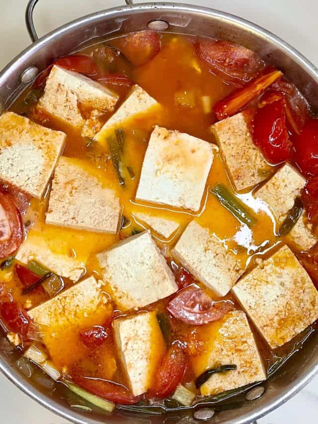 Easy Vietnamese Tomato Tofu Recipe (Vegan) - Make Pure Thy Heart