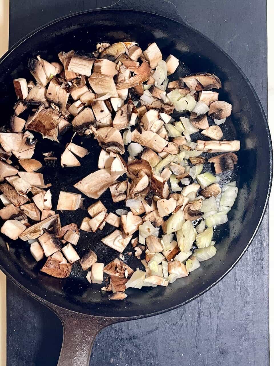 Creamy Vegan Cabbage Wedge Mushroom Recipe with Herby Panko Crunch ...